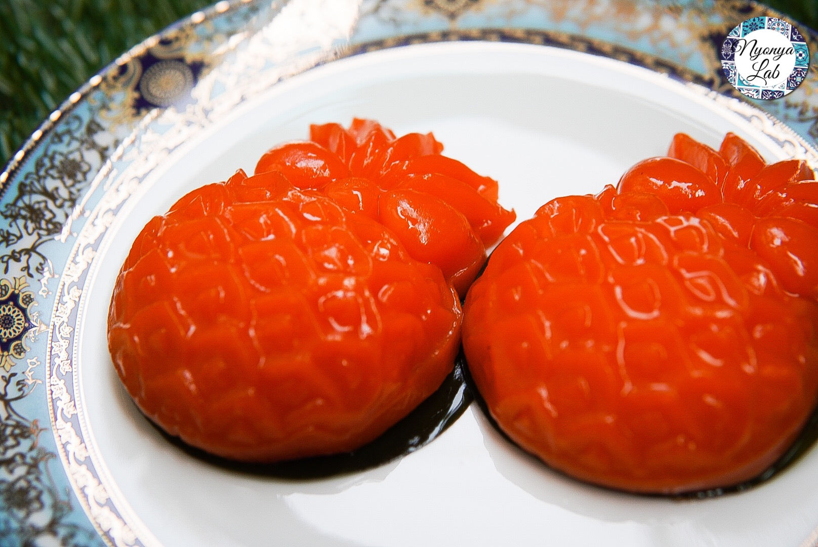 Ong Ong Pineapple-Ku (Seasonal) – Nyonya Lab